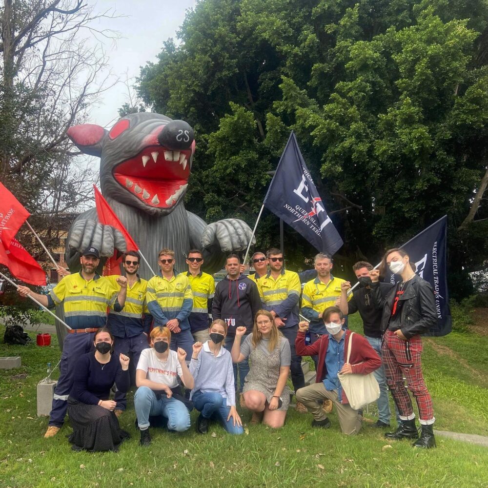 Student solidarity with electrical workers on strike at UQ! - Semper ...